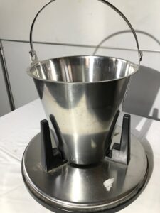 Operating room Kick bucket - Peters-Instru-Med.com